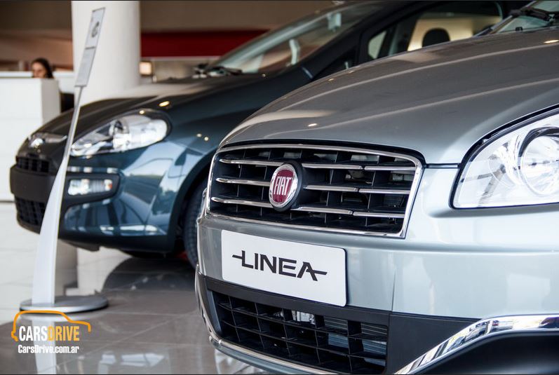 Prensa brasileña dice que Fiat dejó de producir Linea e Idea